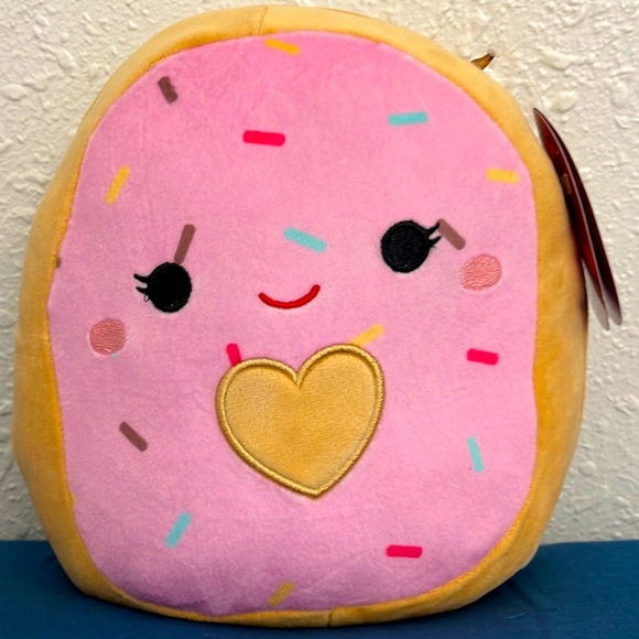 Squishmallows | Toys | Squishmallow Debria The Donut 8 Inch Valentines ...